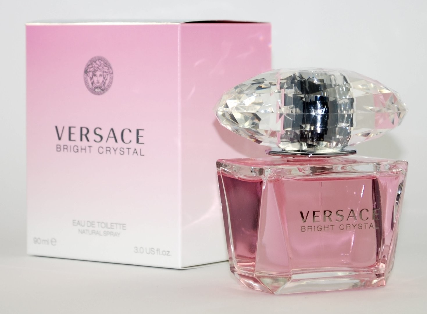 10 Incredible Perfumes That Will Make You Smell Stupendous | LifeCrust
